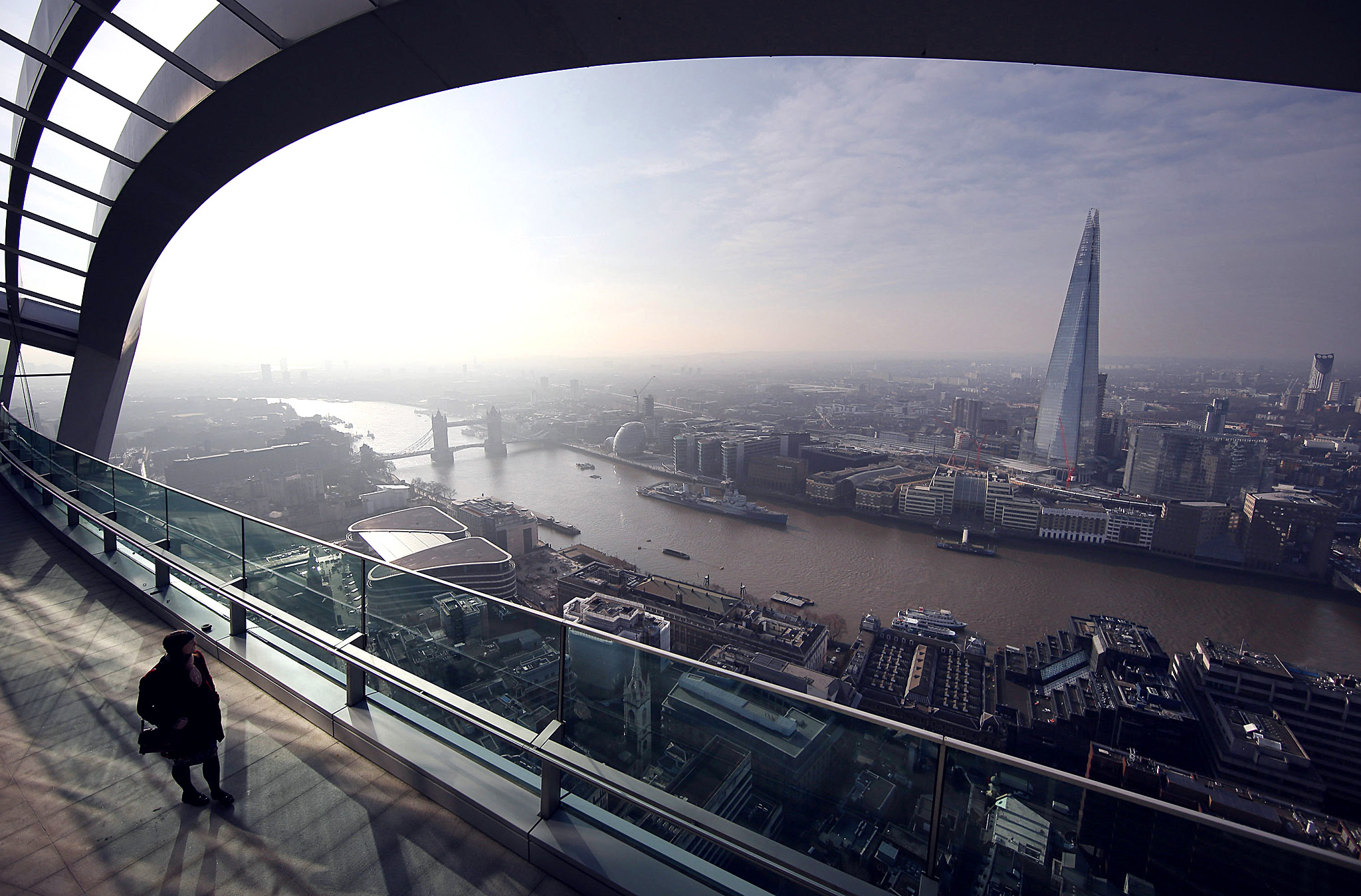 ***BESTPIX*** Visitors To The Sky Garden At The Top Of London’s Newest ...
